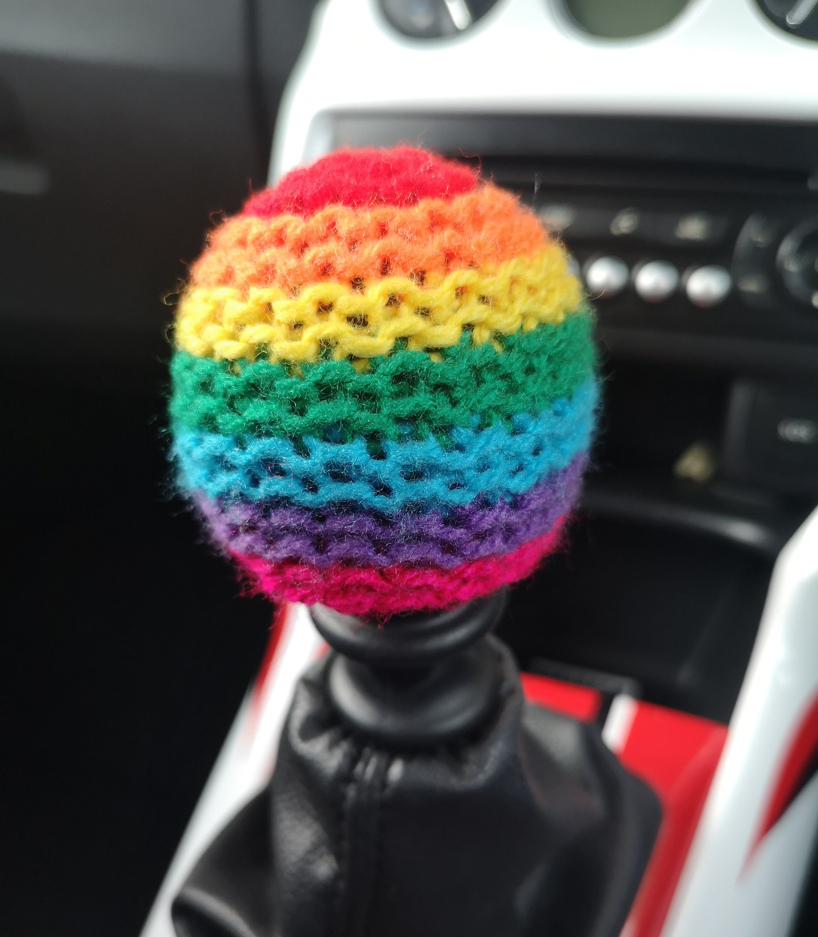 Rainbow Gear Knob Hat – DS3Club